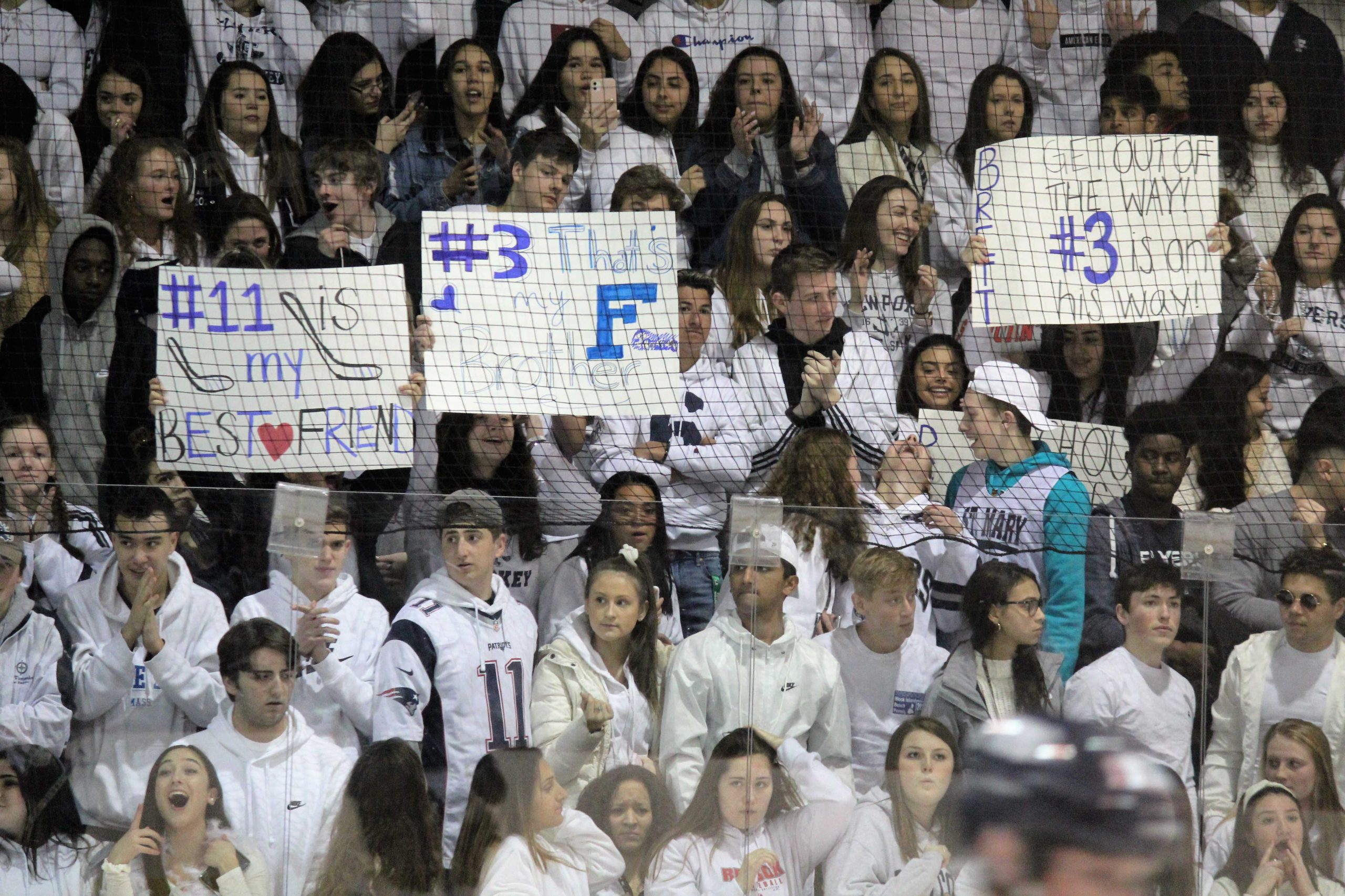 VIDEO: Capacity Crowd For Super 8 Game Between #8 Framingham Vs #1 ...