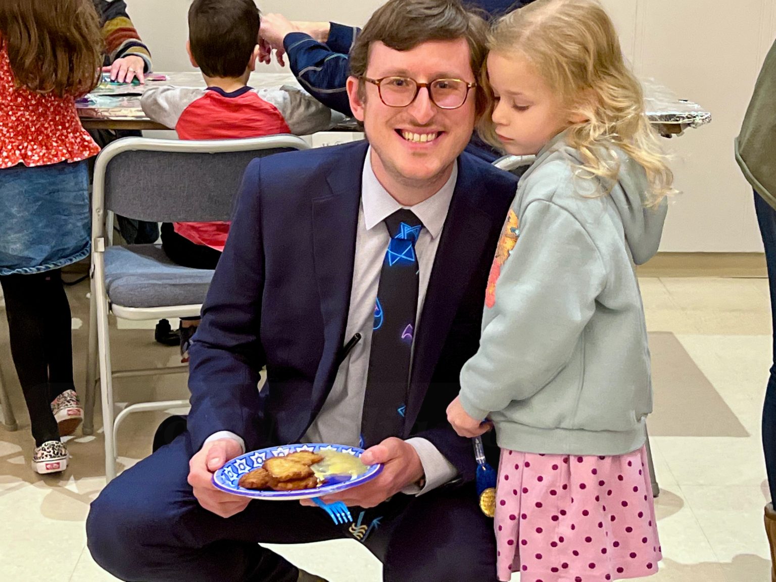PHOTO GALLERY: Temple Beth Am Hosts Hanukkah Party - Framingham Source